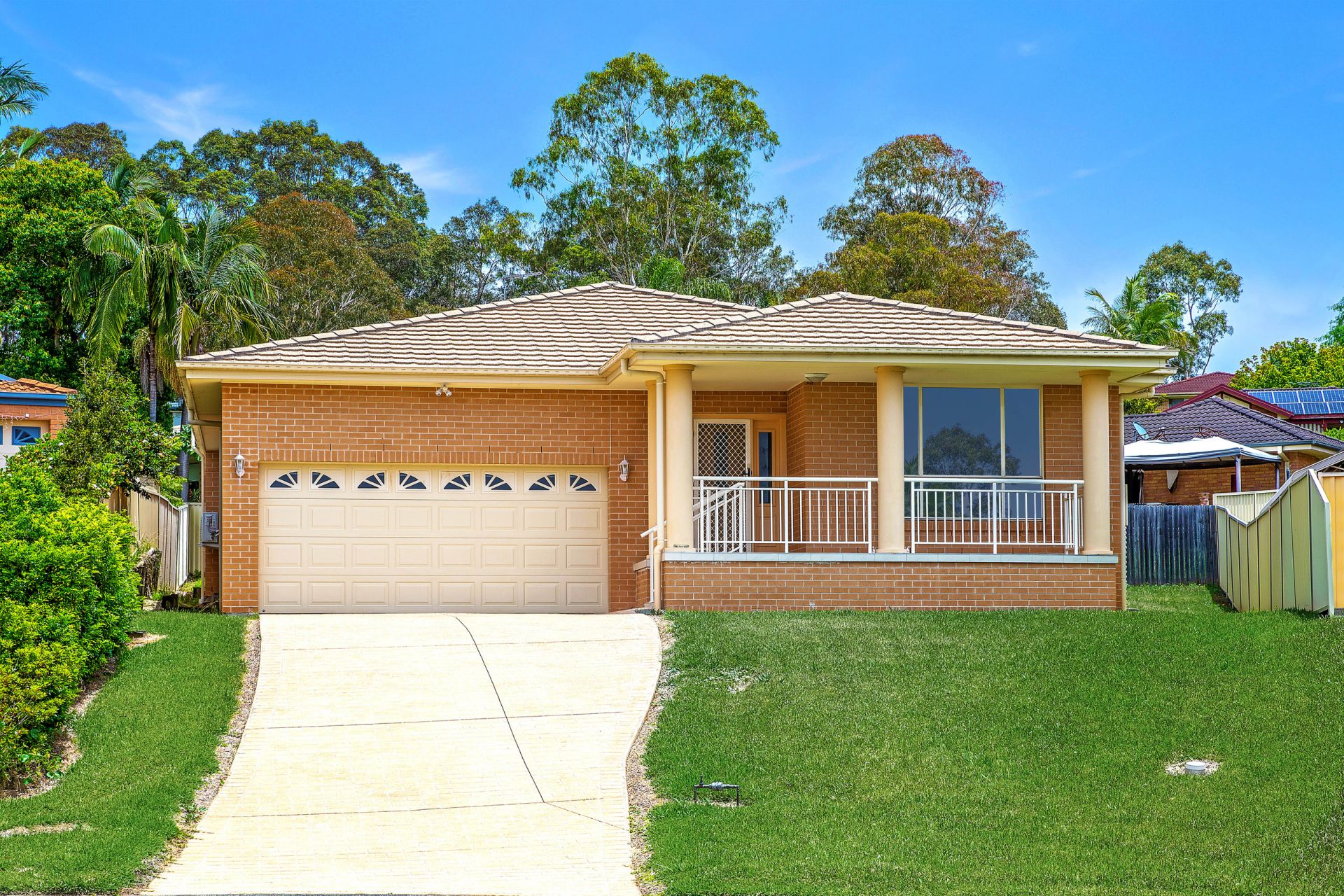19 Harrington Close, Watanobbi | First National Real Estate Coastwide ...