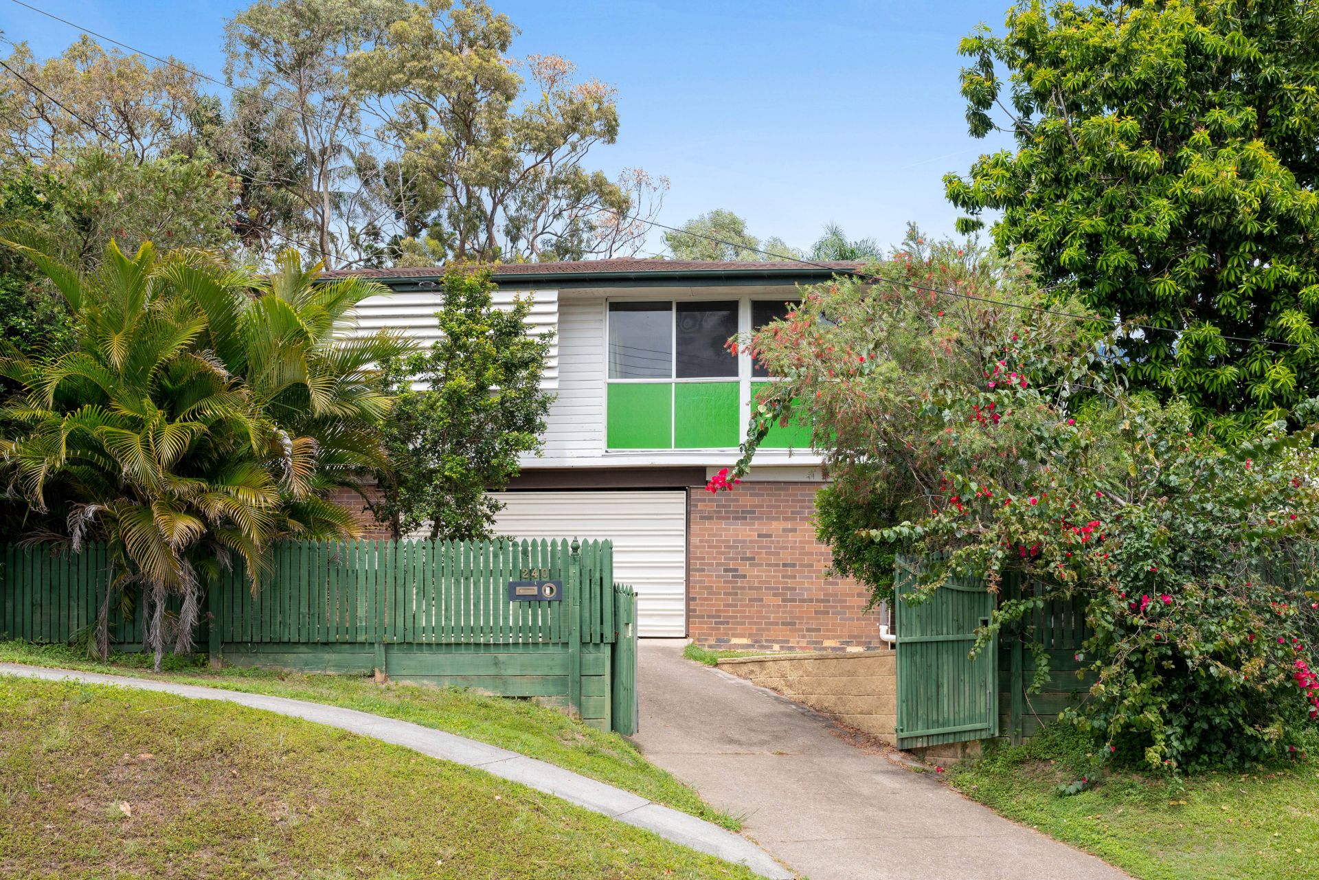 240 Kitchener Road, Stafford Heights | AUMR Property