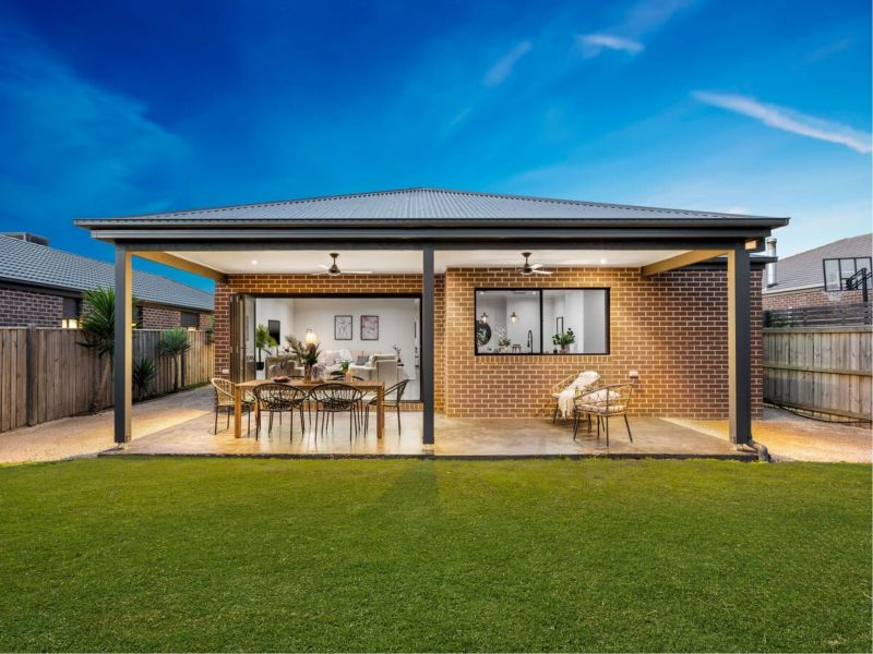 Real Estate For Lease - 17 Zenith Road - Beveridge , VIC