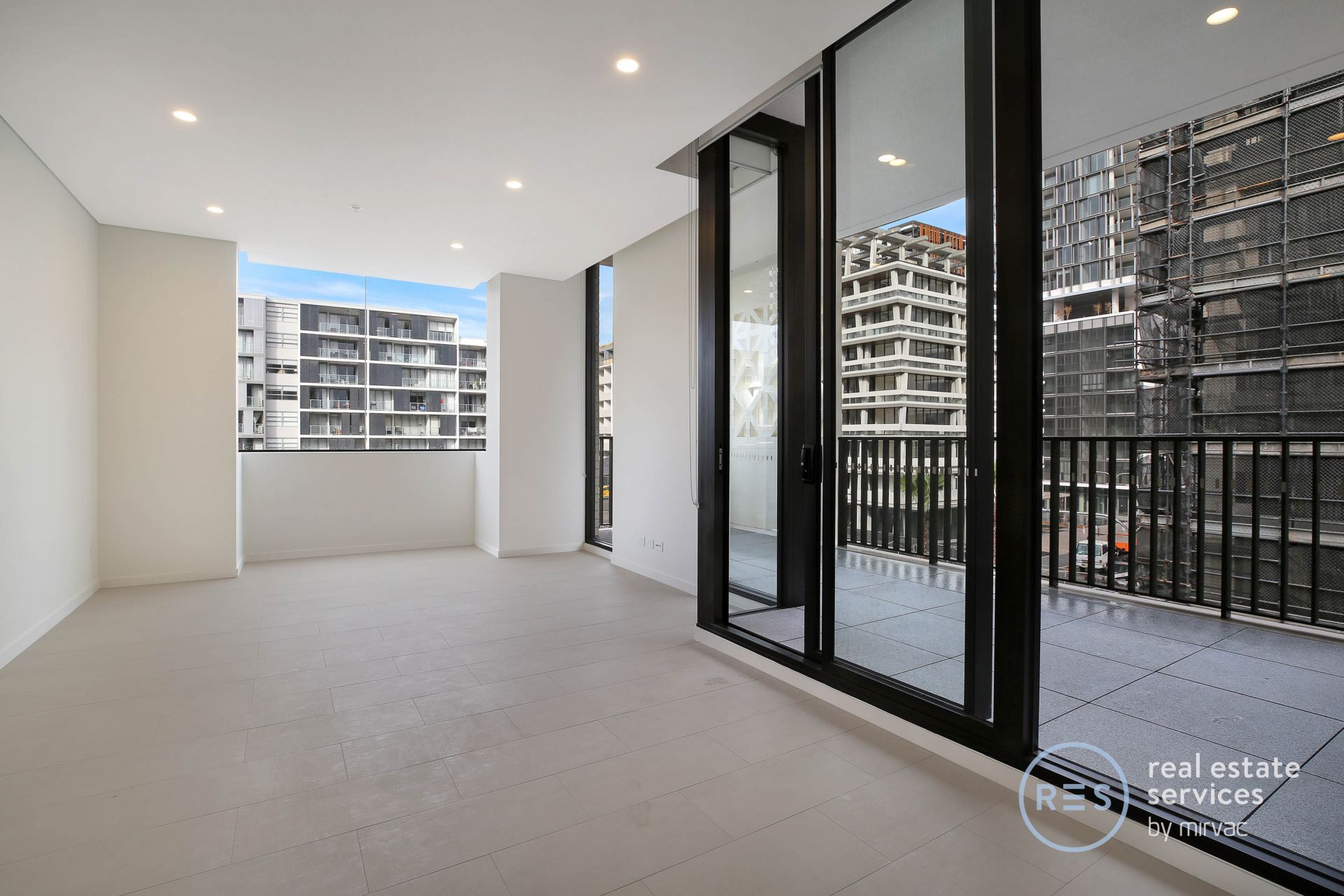 3302/5 Gadigal Avenue, Waterloo | Real Estate Services by Mirvac