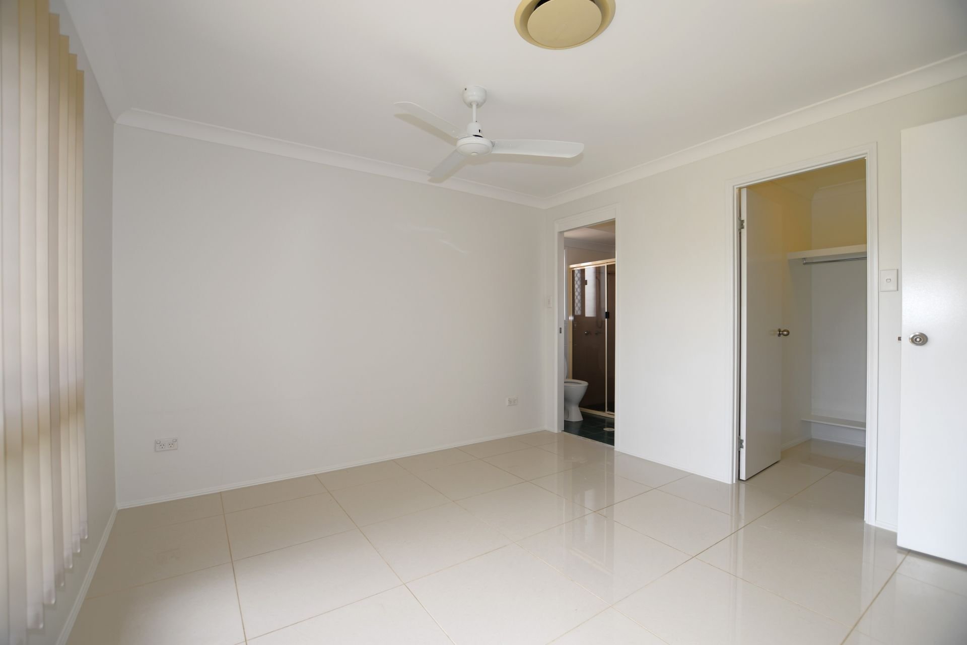 5 Murray Court, KALKIE | Four Walls Realty