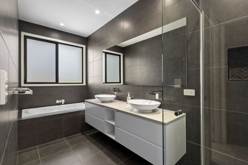 Real Estate For Sale - 34 Angahook Crescent - Upper Coomera , QLD