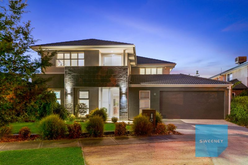 33 Infinity drive, Fraser Rise | Sweeney Estate Agents