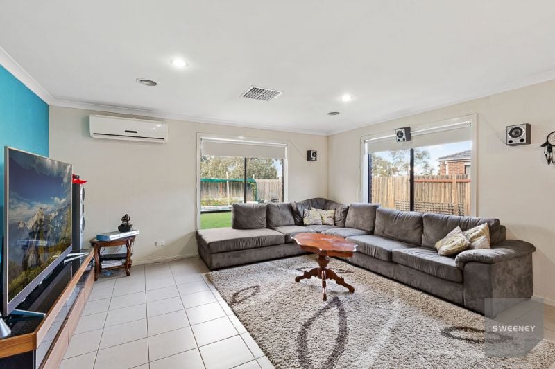 26 Duval Drive, Maddingley | Sweeney Estate Agents