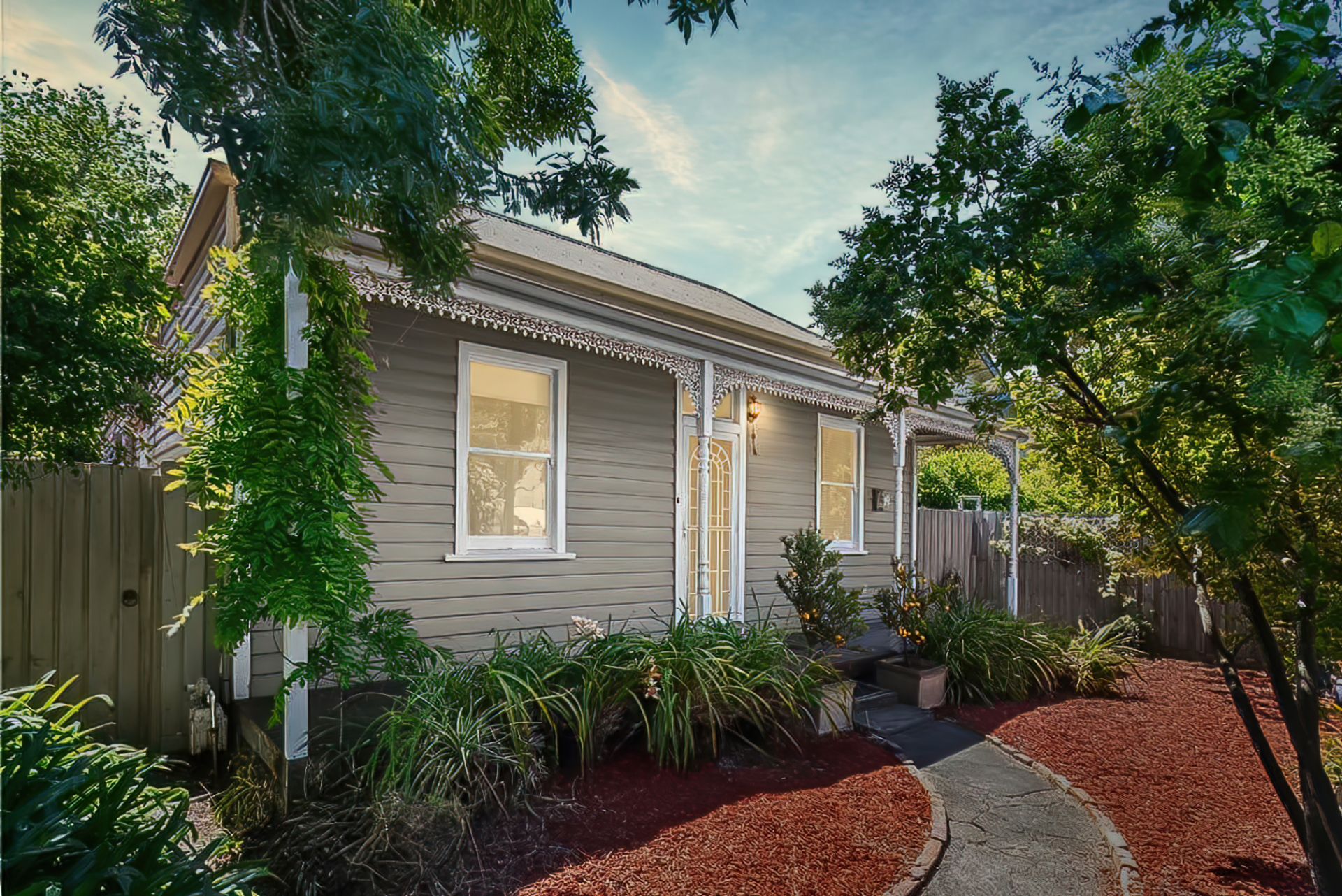 162 Geelong Road, FOOTSCRAY | Sweeney Estate Agents