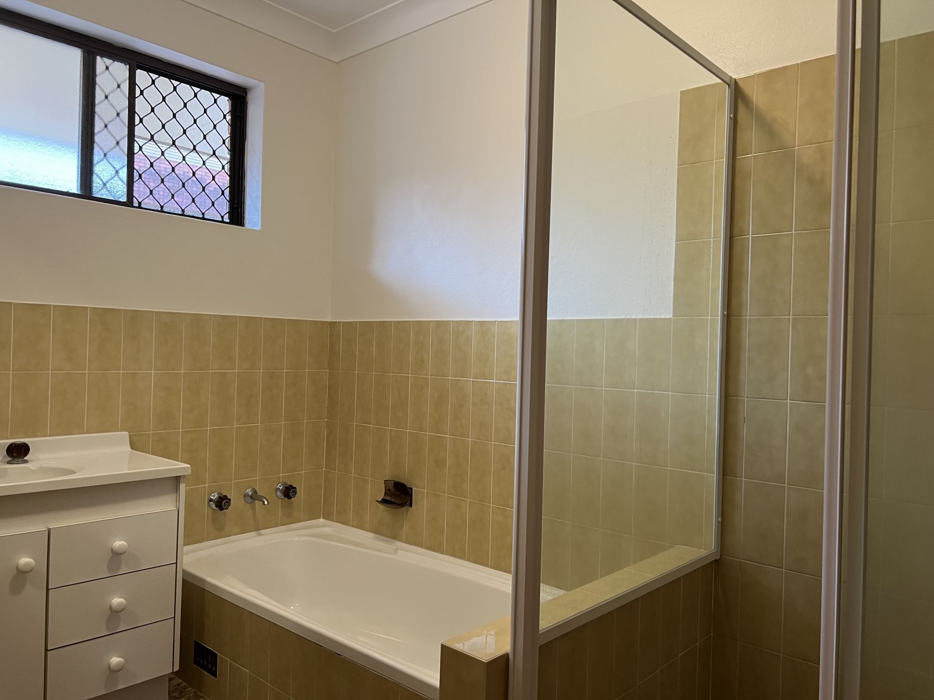 2/18 Cross Street, Forster | Pacific Coast Property Network