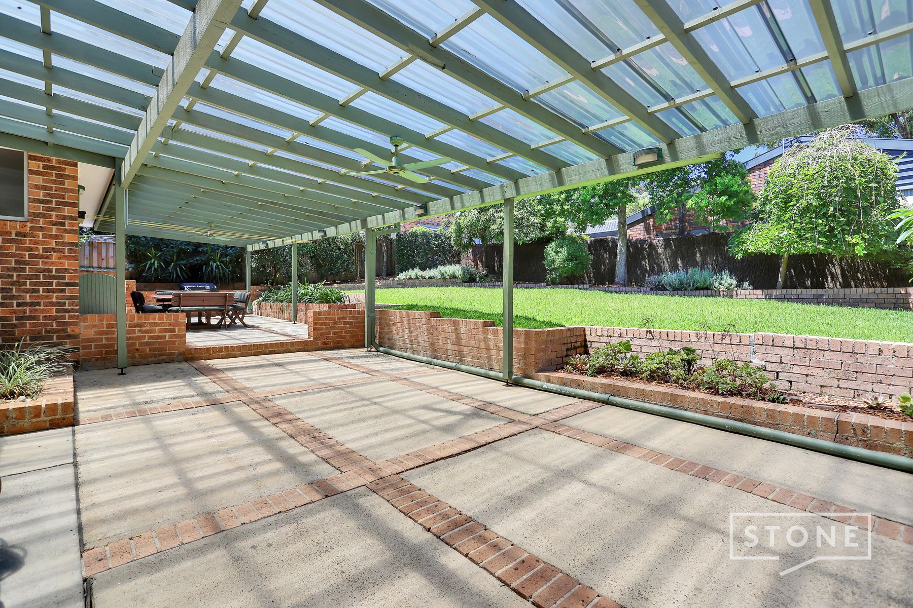 Real Estate For Lease - 106 Francis Greenway Drive - Cherrybrook , NSW