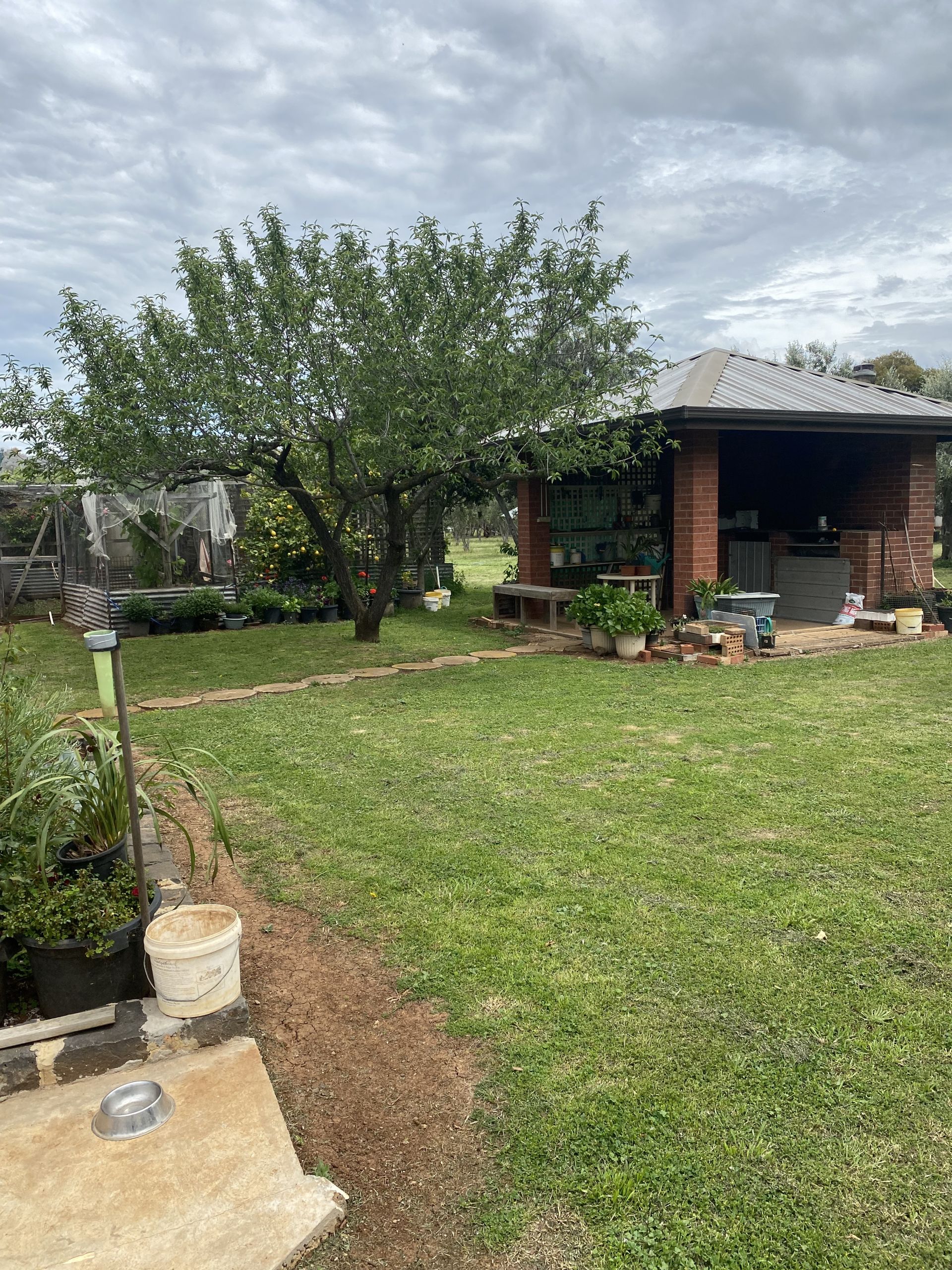 85 Gard Road, MOUNT COTTRELL | Sweeney Estate Agents