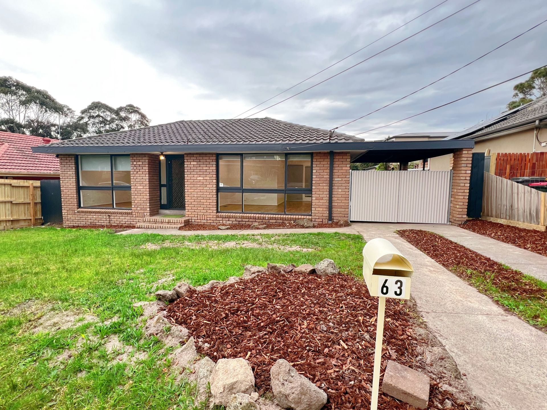 63 Therese Avenue, Mount Waverley | Mandy Lee Real Estate