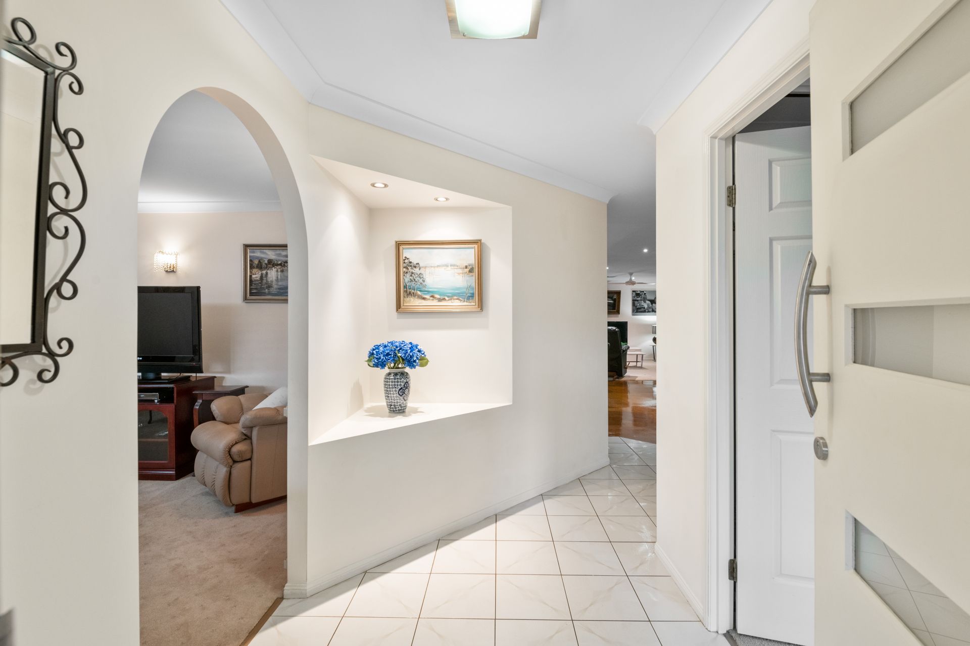 Real Estate For Sale - 26 Chelsea Crescent - Bridgeman Downs , QLD