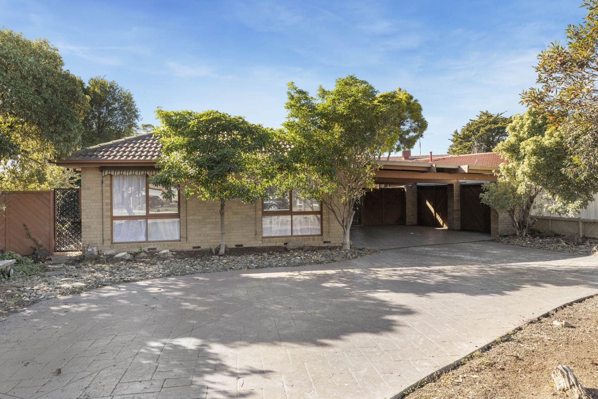 4 Piangal Place, Taylors Lakes | OBrien Real Estate