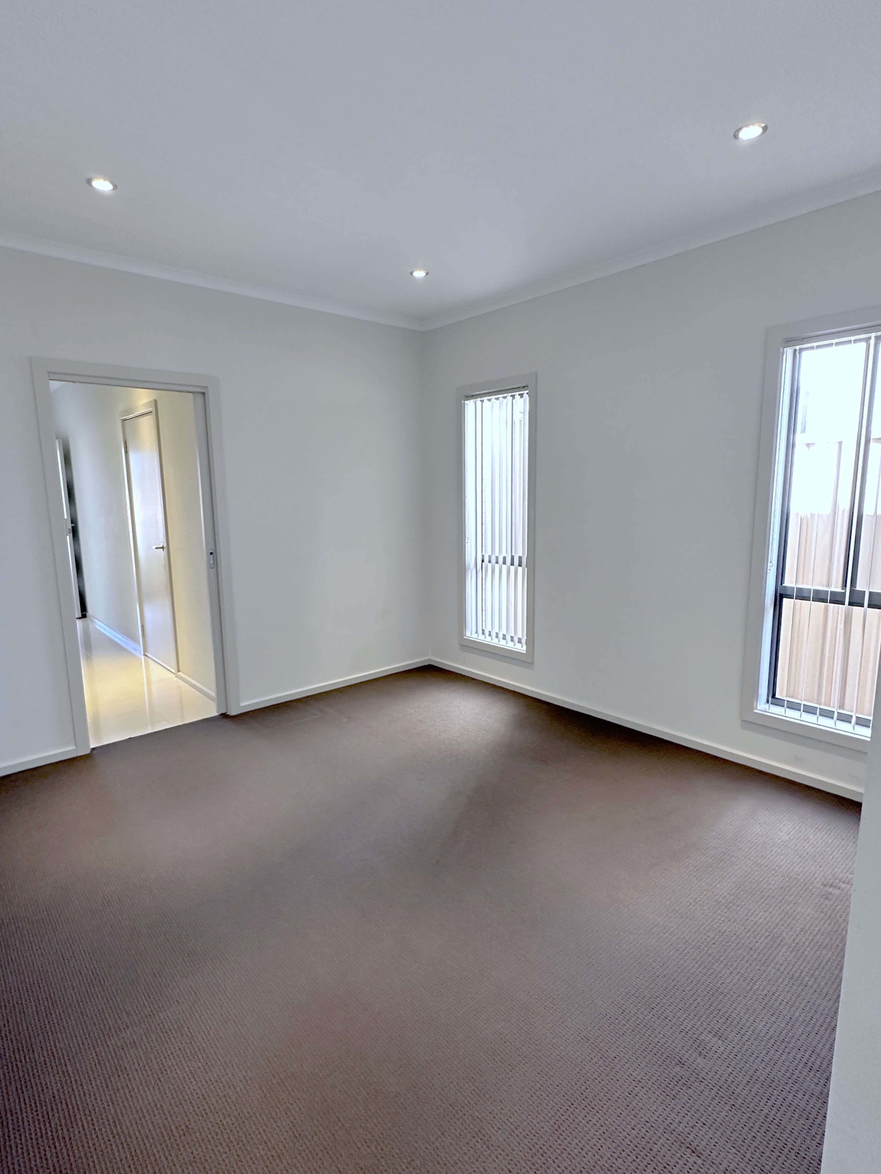 Real Estate For Lease - 42a St Johns Road - Ottoway , SA