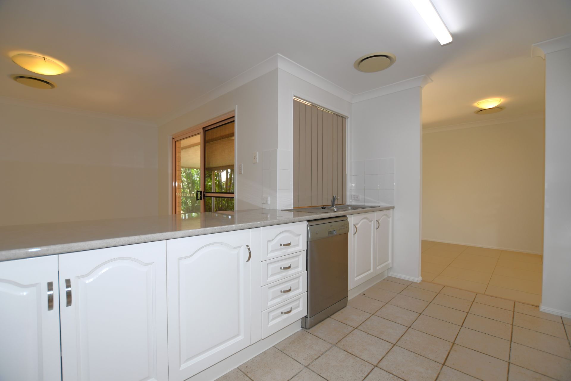 5 Murray Court, KALKIE | Four Walls Realty