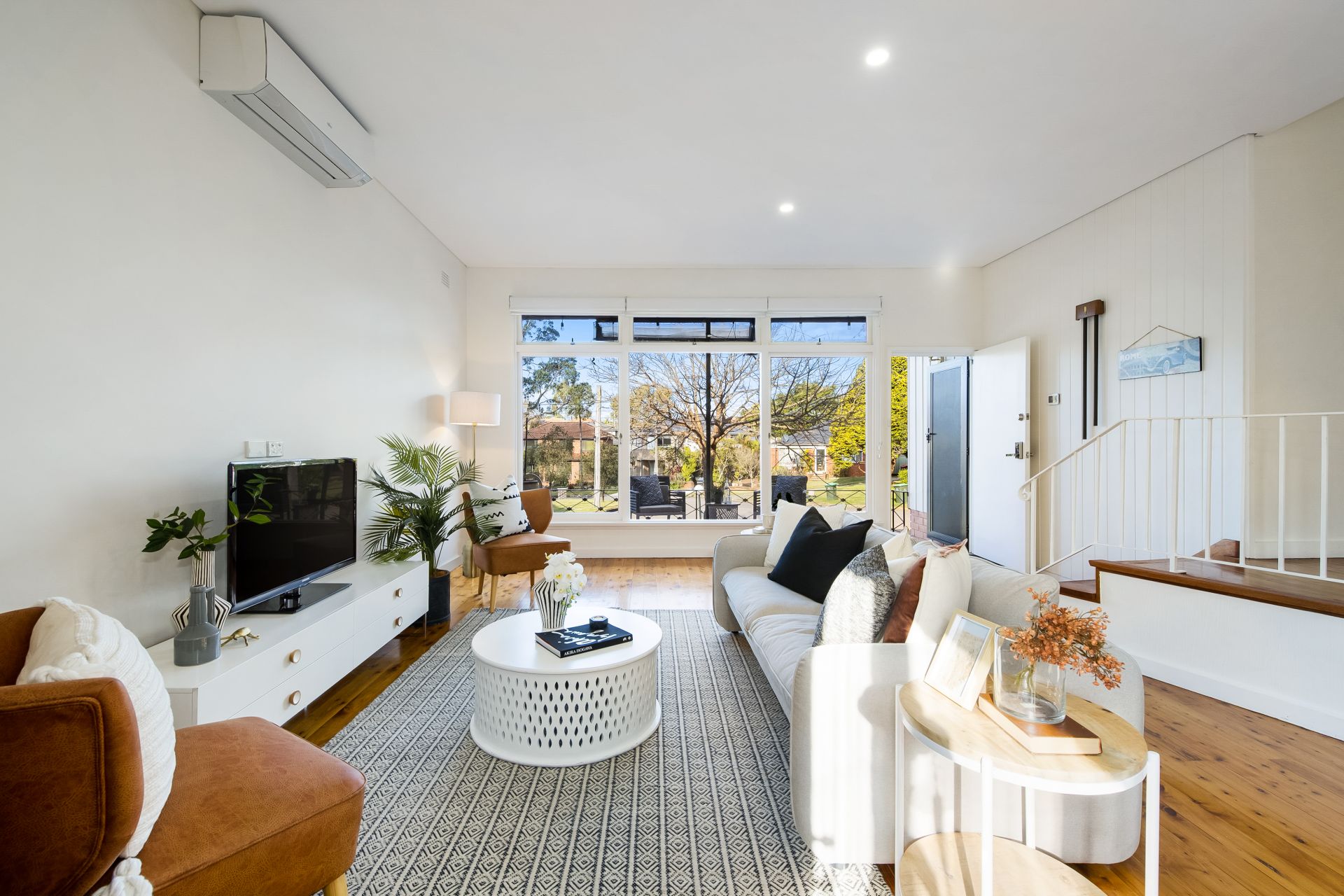 Real Estate For Sale - 28 Willow Crescent - Ryde , NSW