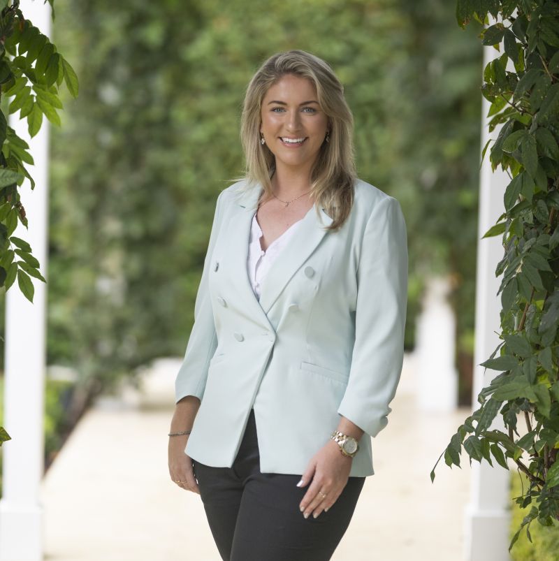 Jessica West | Stone Real Estate