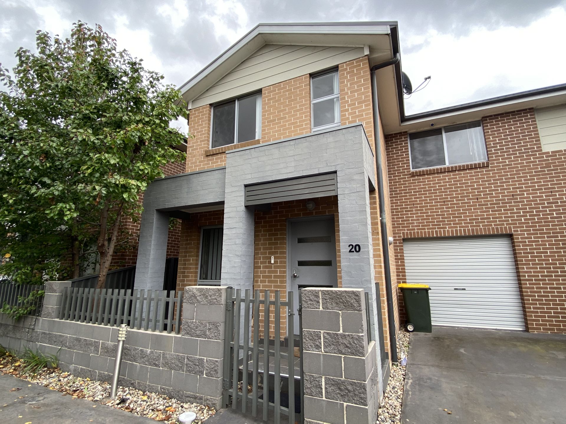 20/5 Rafter Parade, Ropes Crossing | SPGR