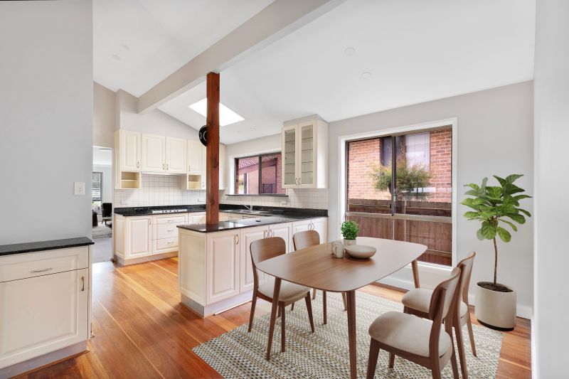 Real Estate For Sale - 3 Belford Avenue - Bateau Bay , NSW