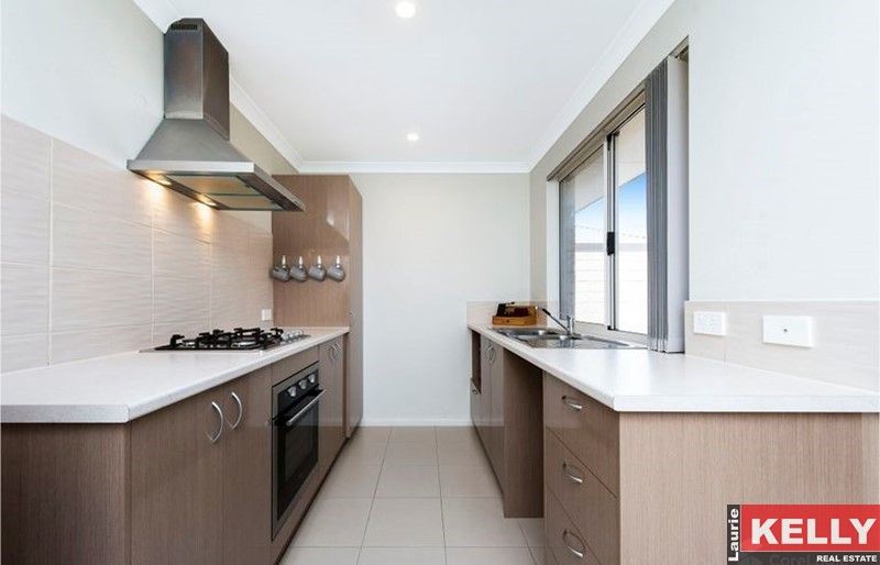 32b Stedham Way, Balga | Laurie Kelly Real Estate