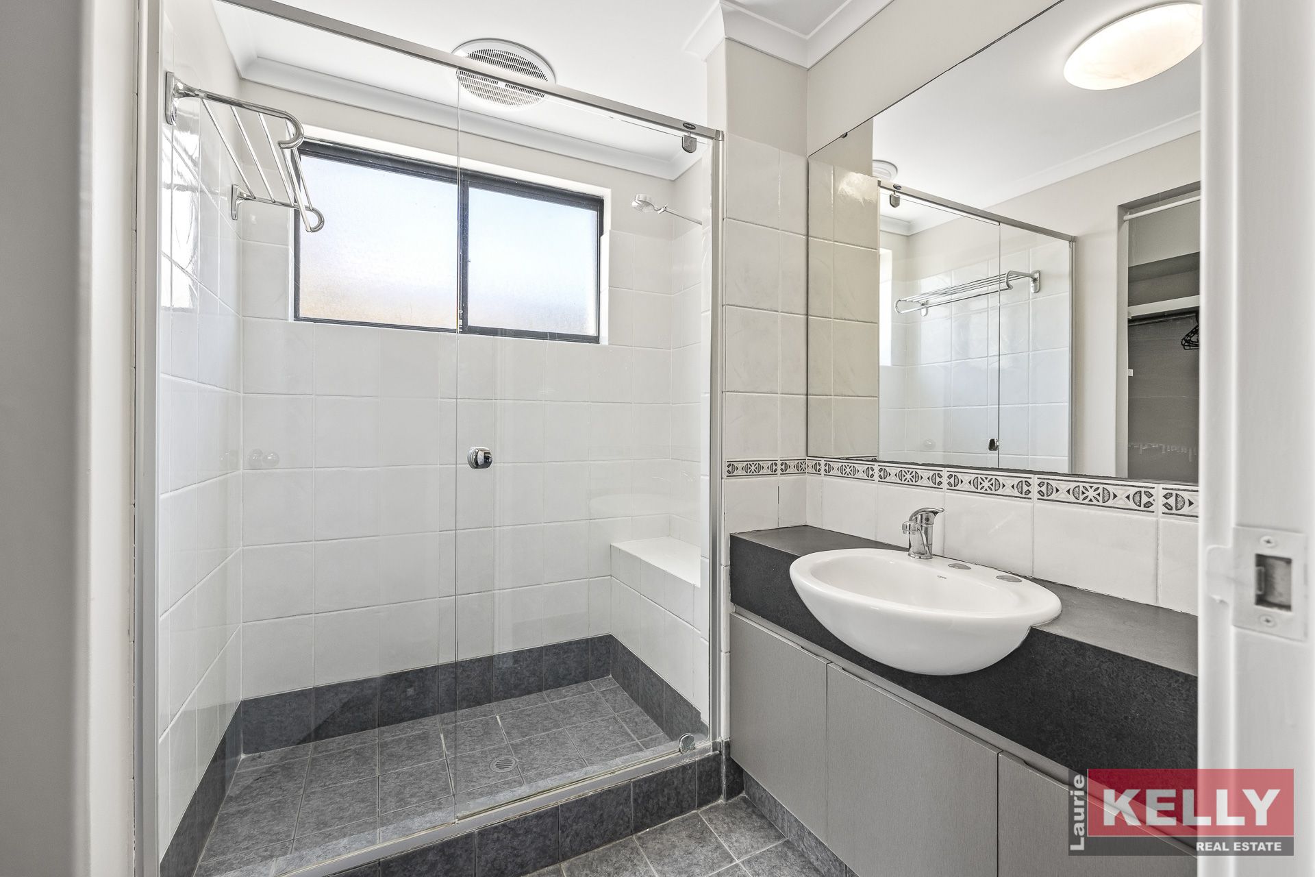 44 McGuigan Circle, Redcliffe | Laurie Kelly Real Estate