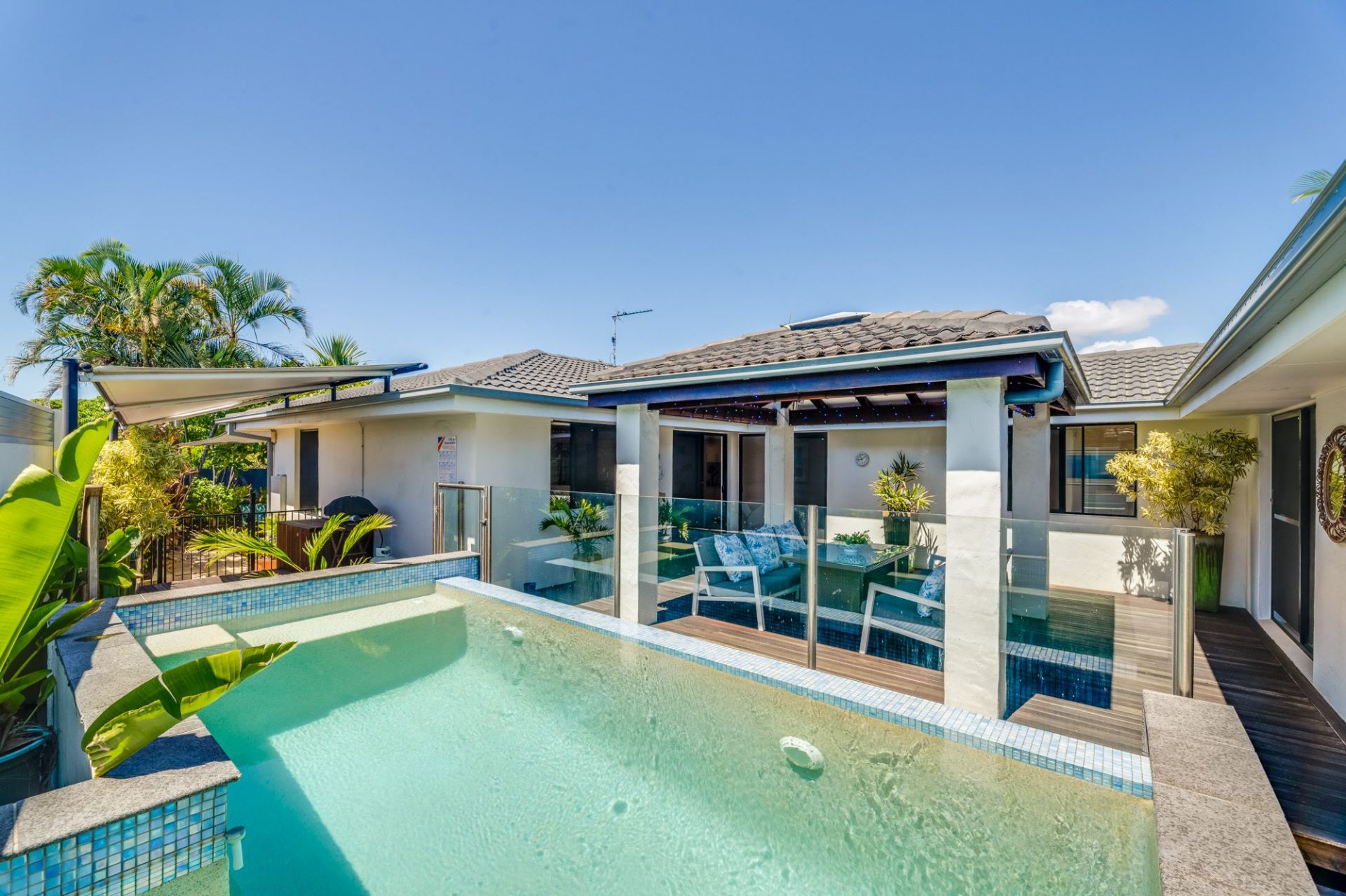 88 Sovereign Drive, Mermaid Waters | Amir Prestige Group