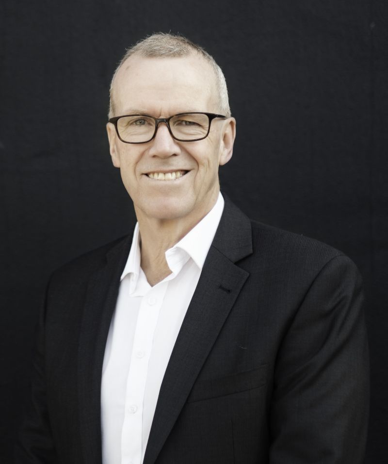 Denis McDermott | Lacey West