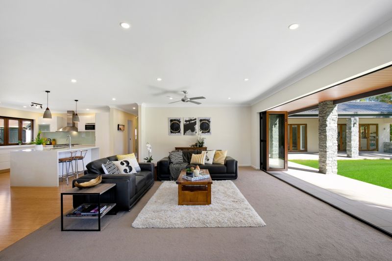 12 Davidson Place, CARRARA | Amir Prestige Group