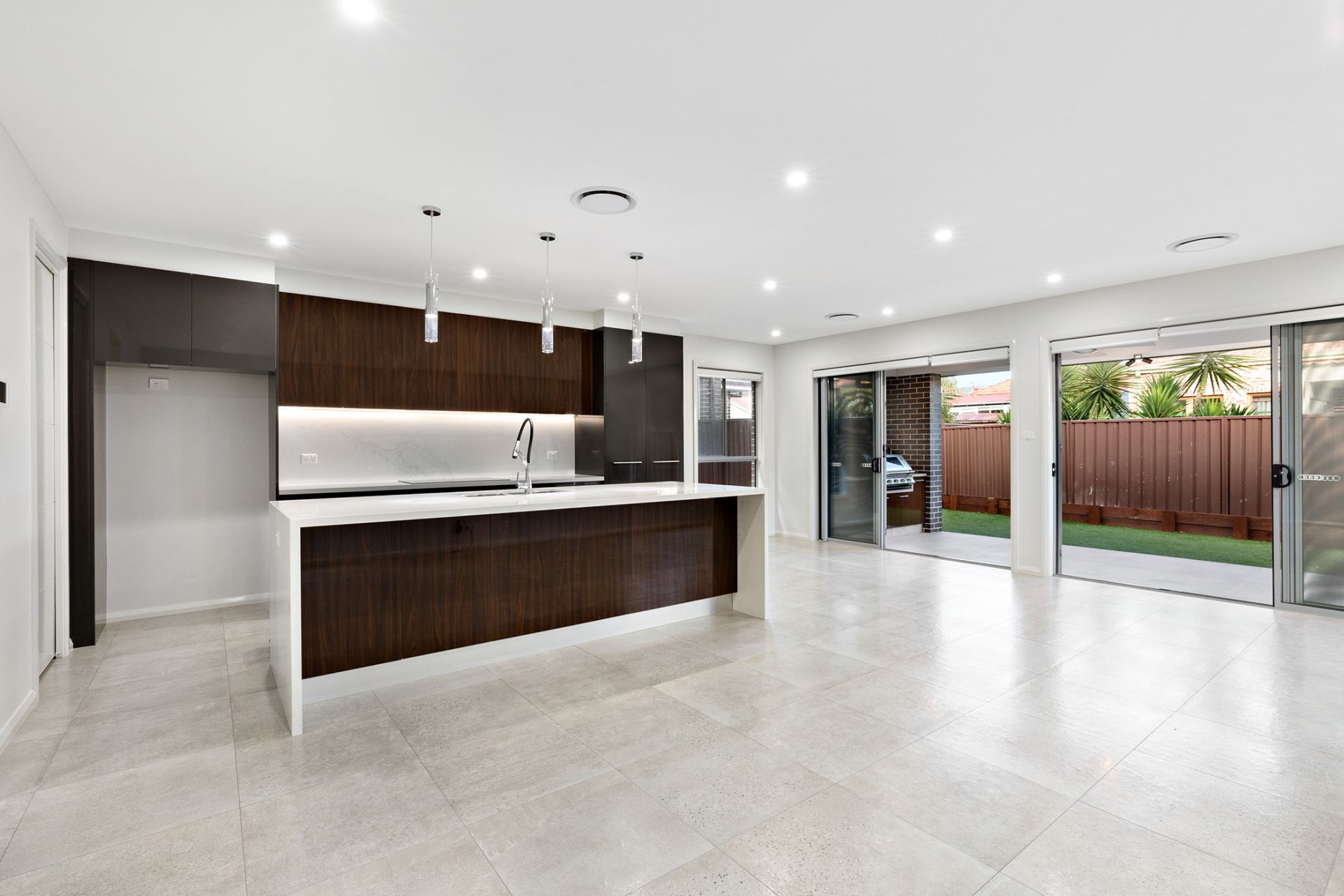 Real Estate For Lease - 14 Spring Street - Concord , NSW