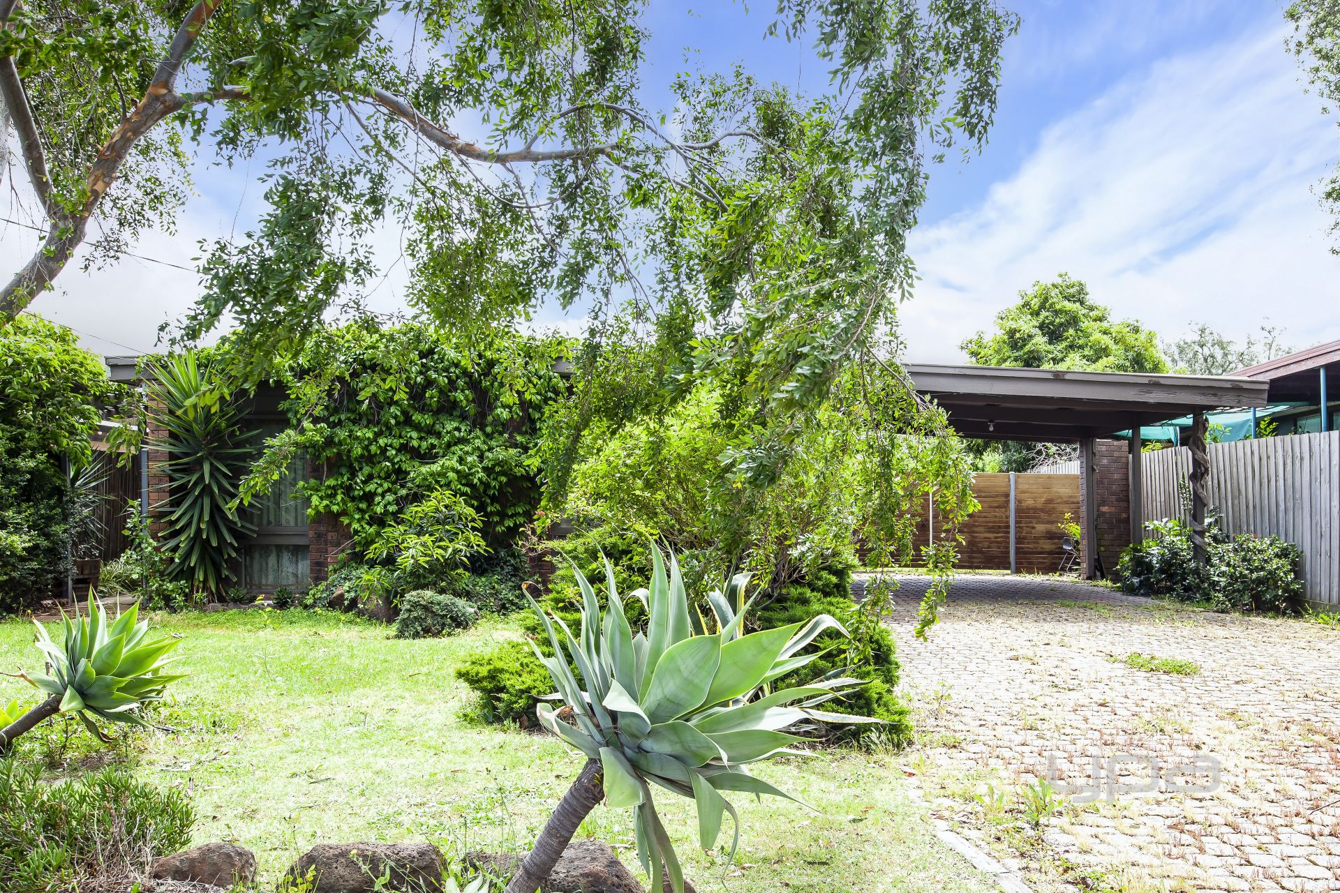 8 Madison Drive, Hoppers Crossing | YPA Estate Agents