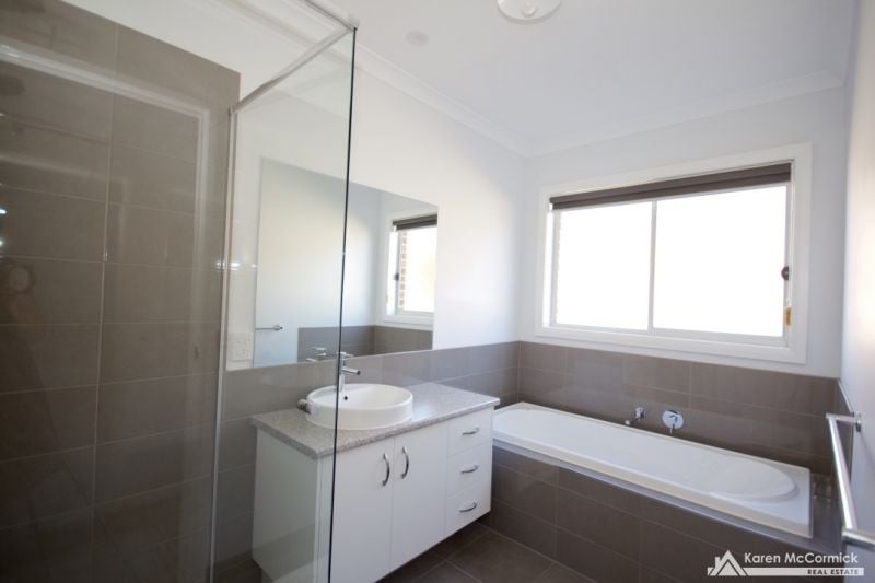 11 Bandicoot Drive, Garfield | Karen McCormick Real Estate