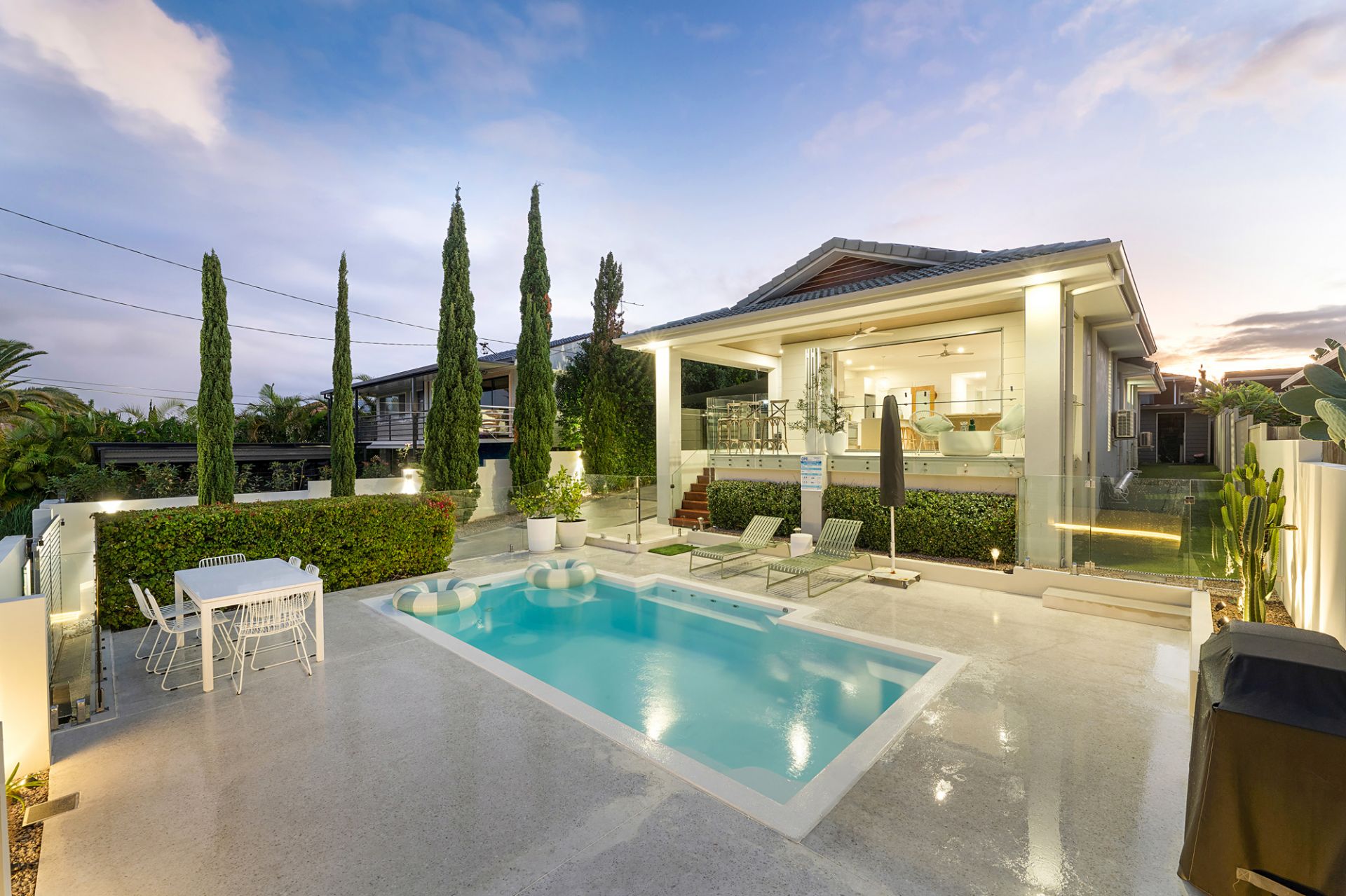 12 Cascade Avenue, Benowa | Amir Prestige Group