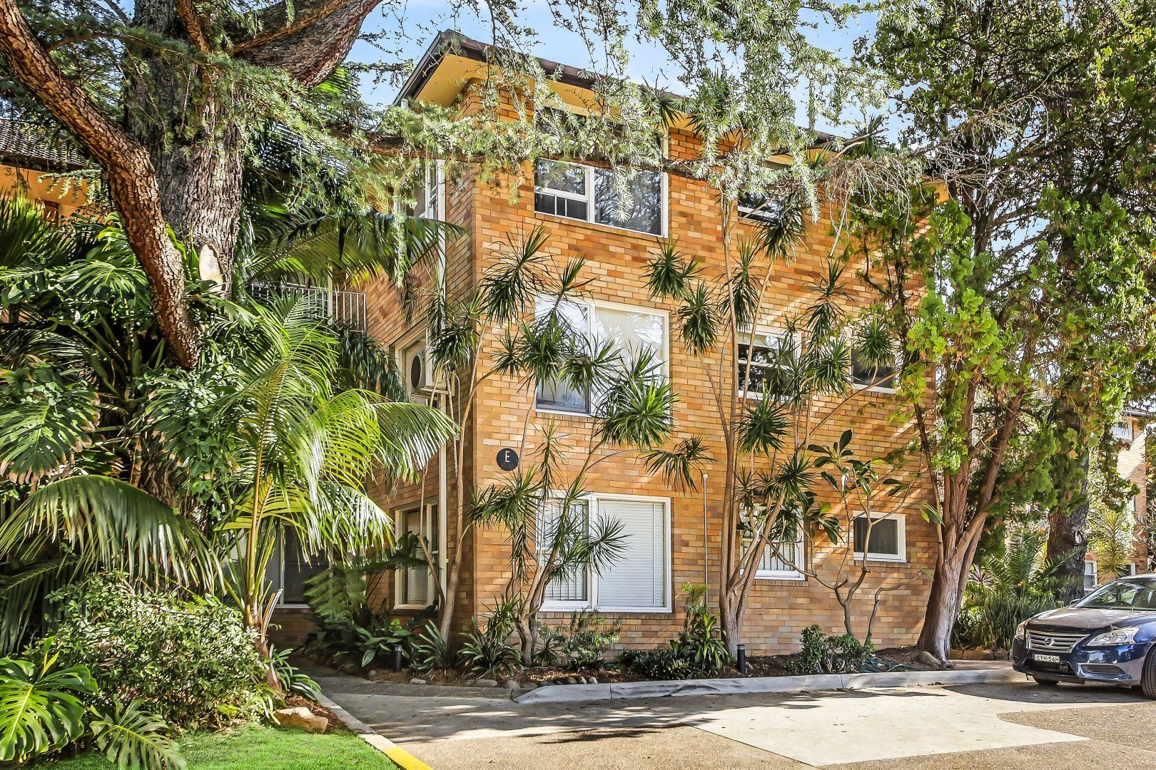 11 76 80 Garnet Street Hurlstone Park NSW 2193 Apartment For Lease
