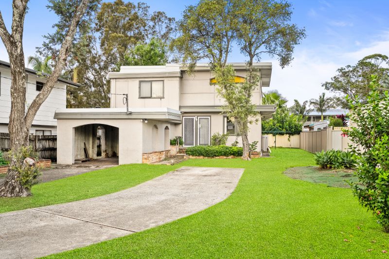 Real Estate For Sale - 14 Henry Street - Chittaway Point , NSW