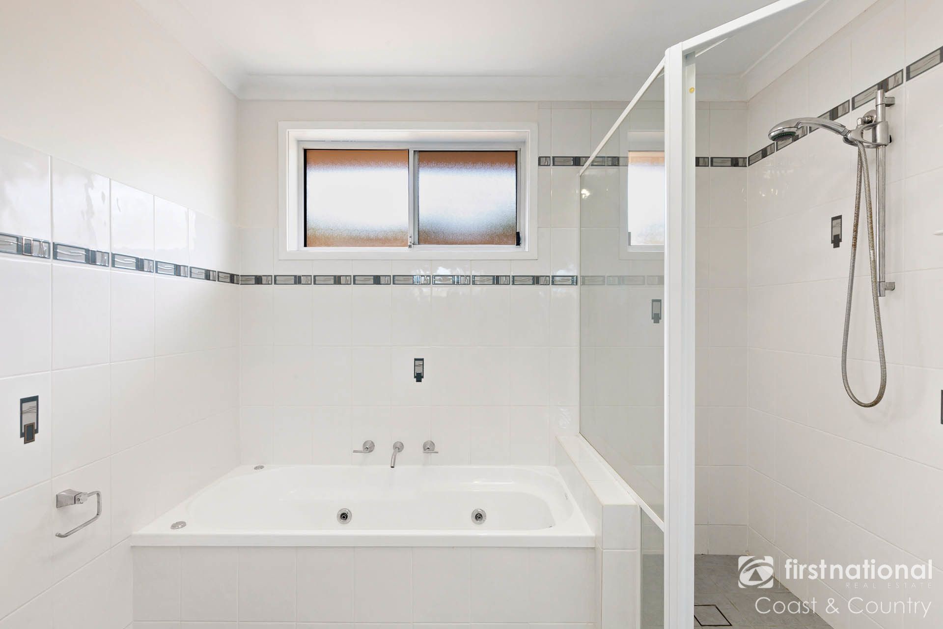 41 Amundsen Avenue, Shoalhaven Heads | First National Coast & Country ...