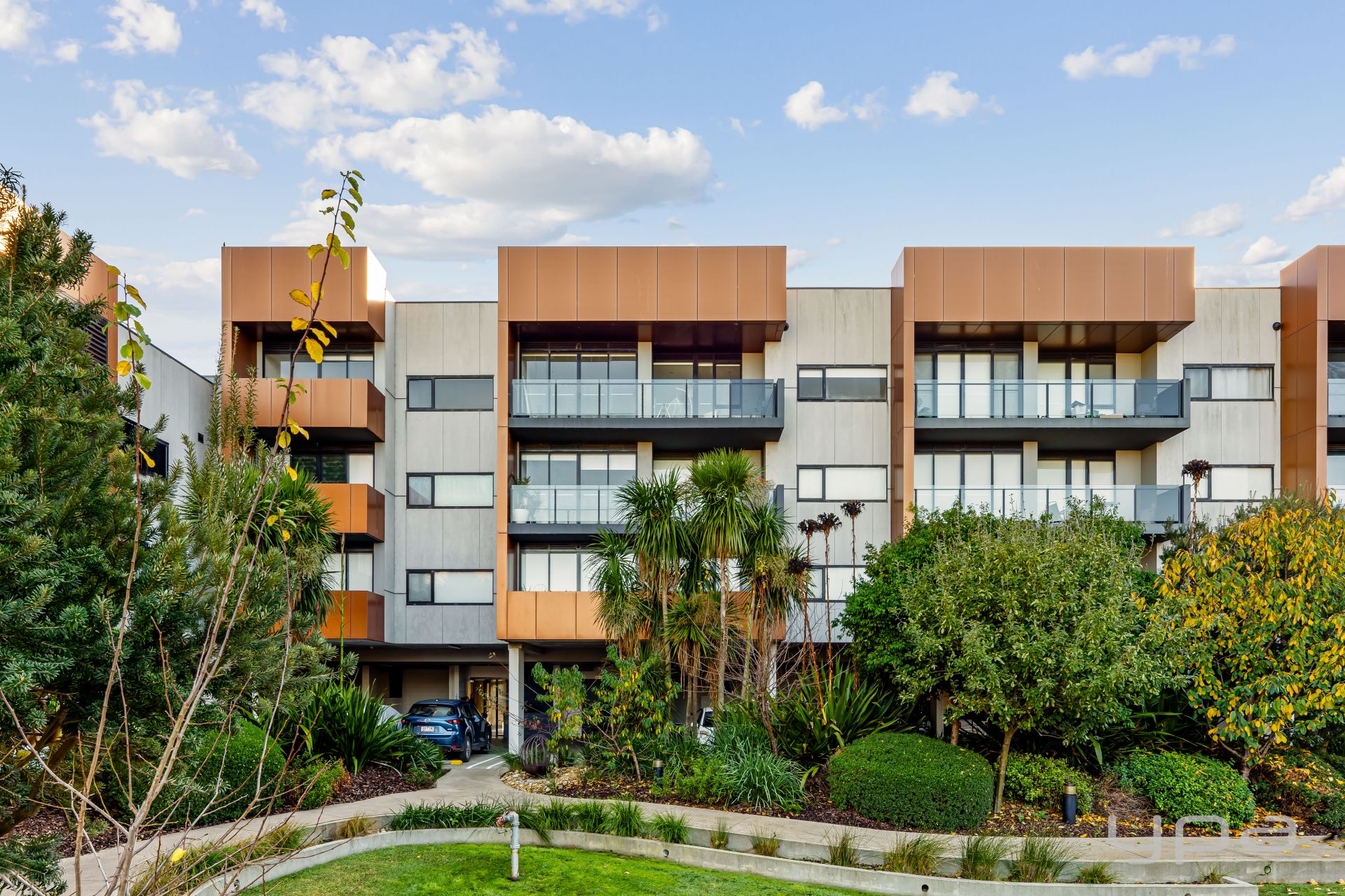 304/50 Catamaran Drive, Werribee South | YPA Estate Agents