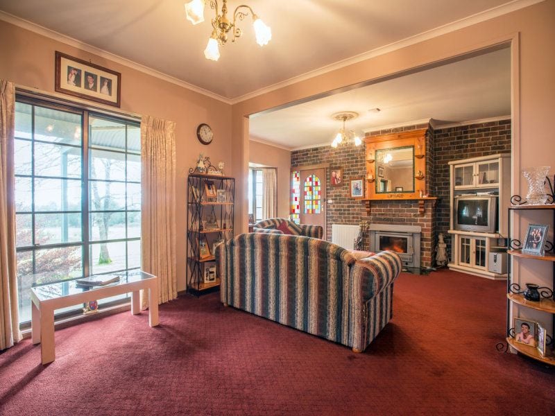 370 Butter Factory Road, Gordon | Sweeney Estate Agents