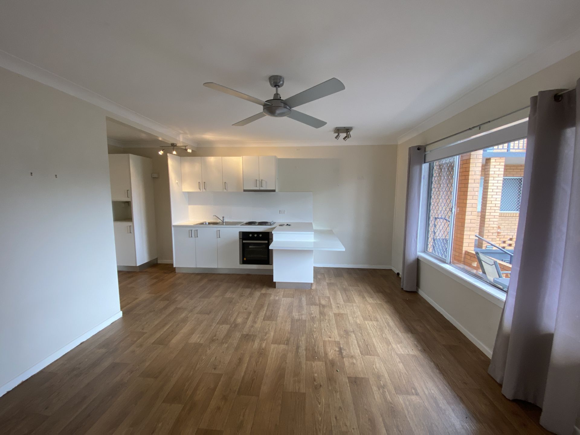 1 8 Tweed Street Coolangatta Dj Stringer Property Services