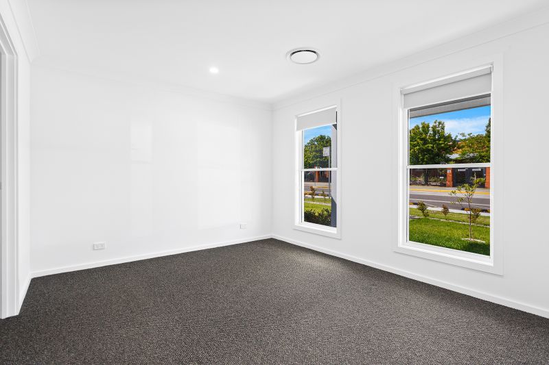 Real Estate For Lease - 8 Exeter Place - Tullimbar , NSW