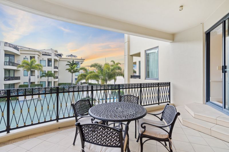 50/94 Sea World Drive, Main Beach | Amir Prestige Group