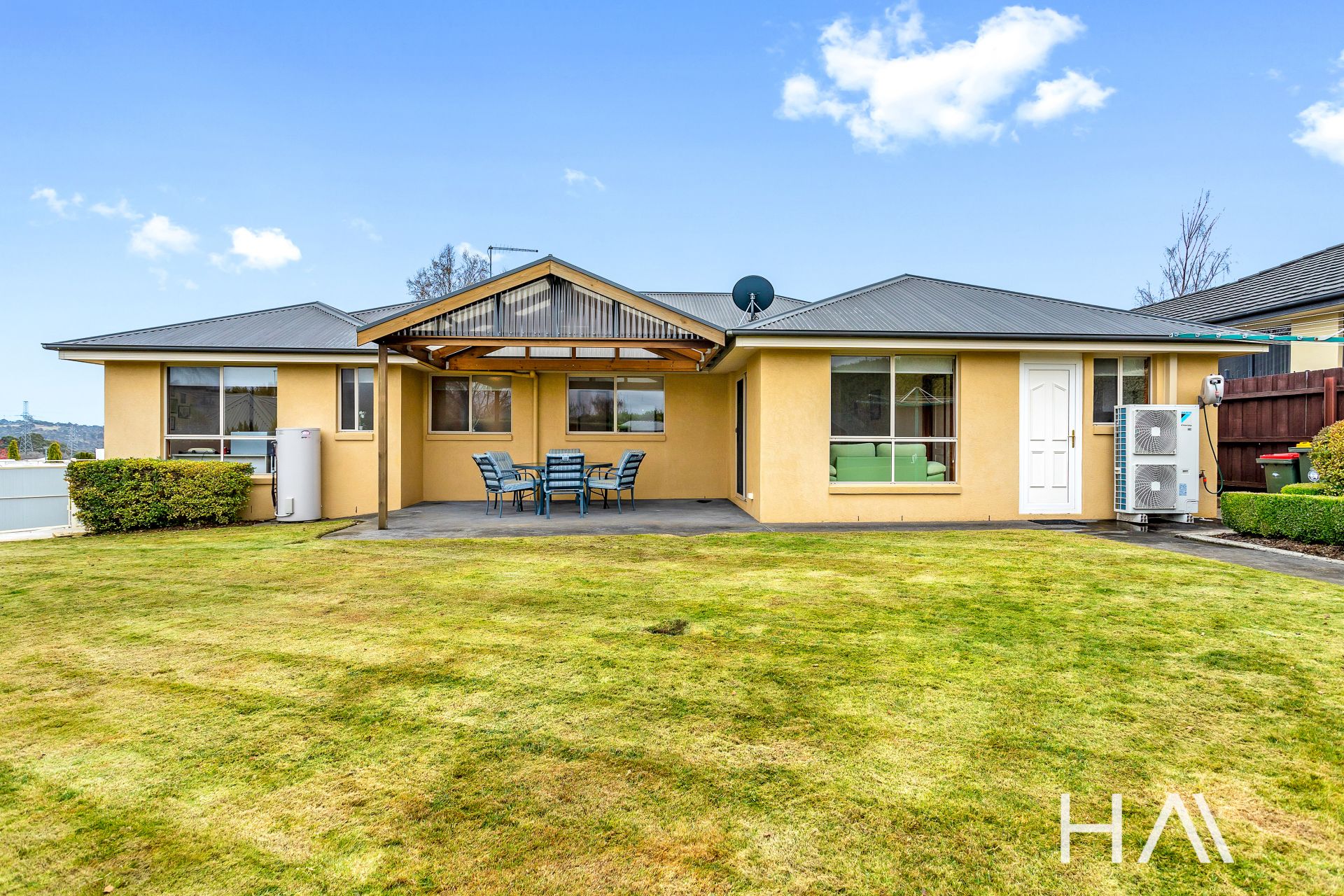 19 Molecombe Drive, Prospect Vale | Harrison Agents