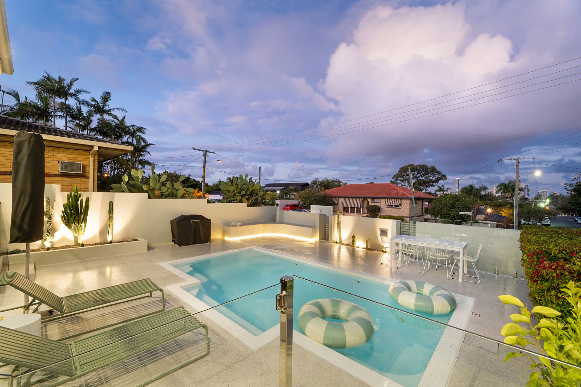 12 Cascade Avenue, Benowa | Amir Prestige Group