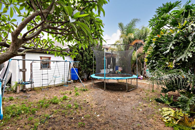 Real Estate For Sale - 3 Sanoni Avenue - Sandringham , NSW