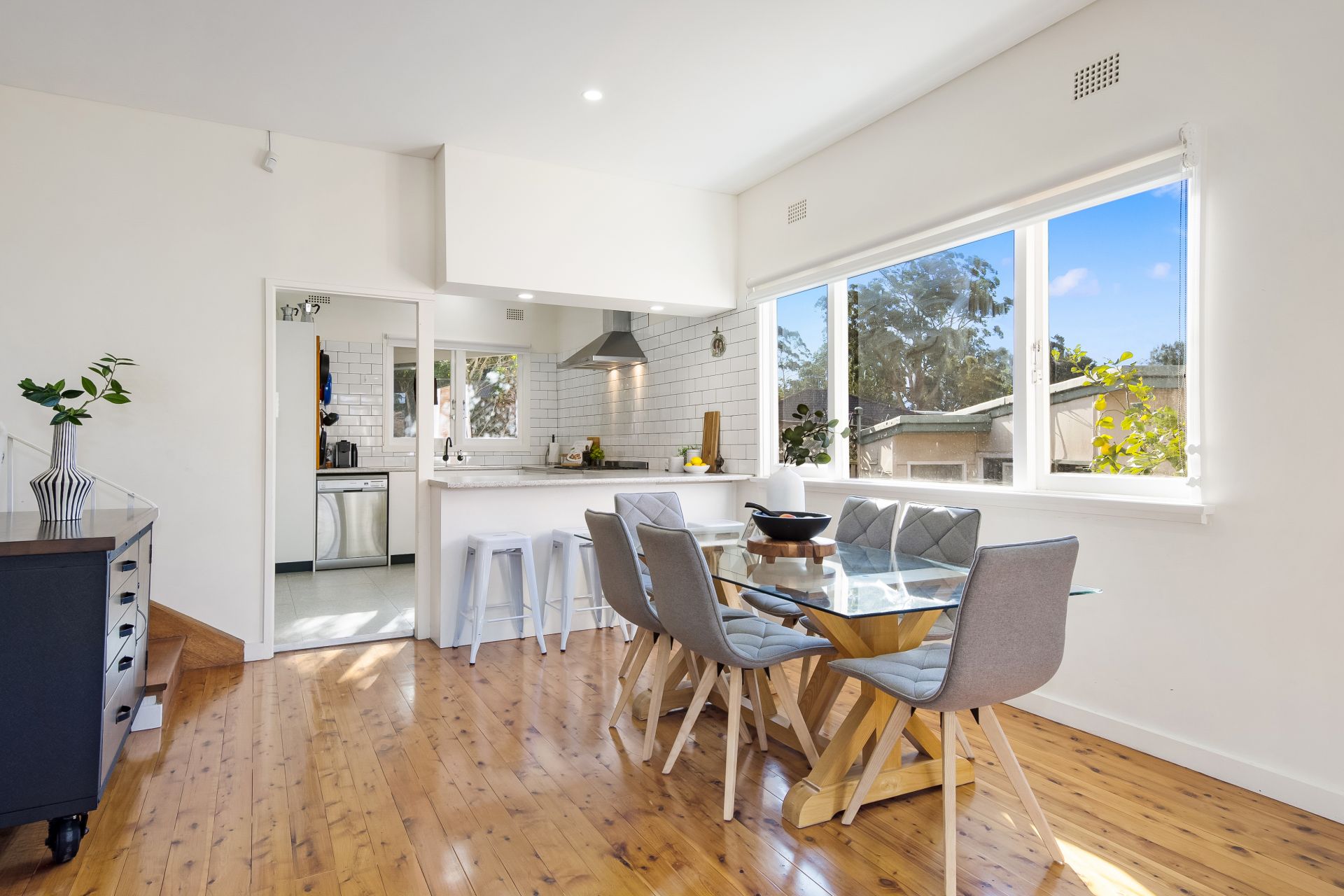 Real Estate For Sale - 28 Willow Crescent - Ryde , NSW