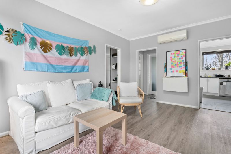 Jas Stephens Real Estate - Jas Stephens since 1923