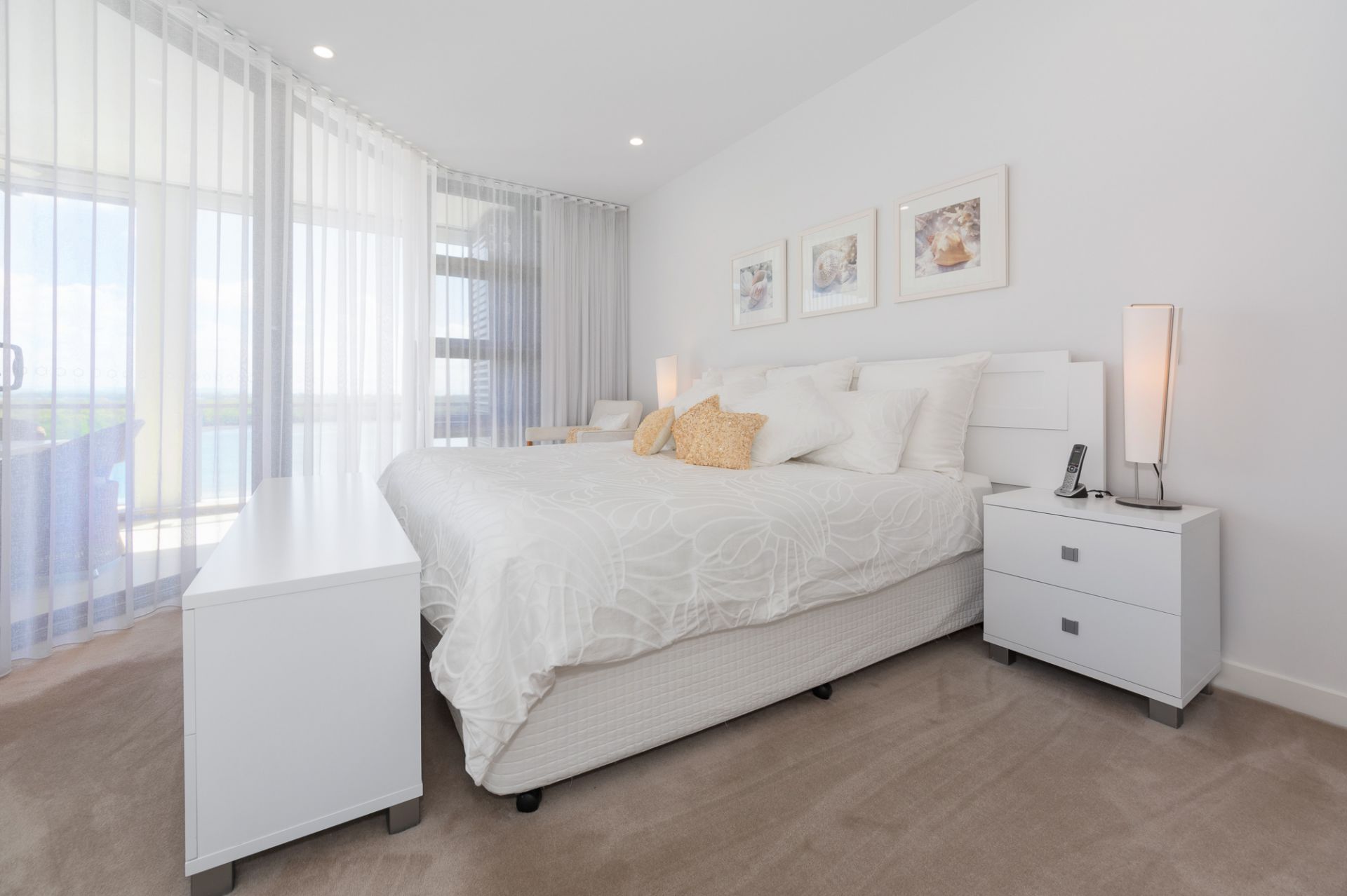 6407/6 Marina Promenade, PARADISE POINT | Amir Prestige Group
