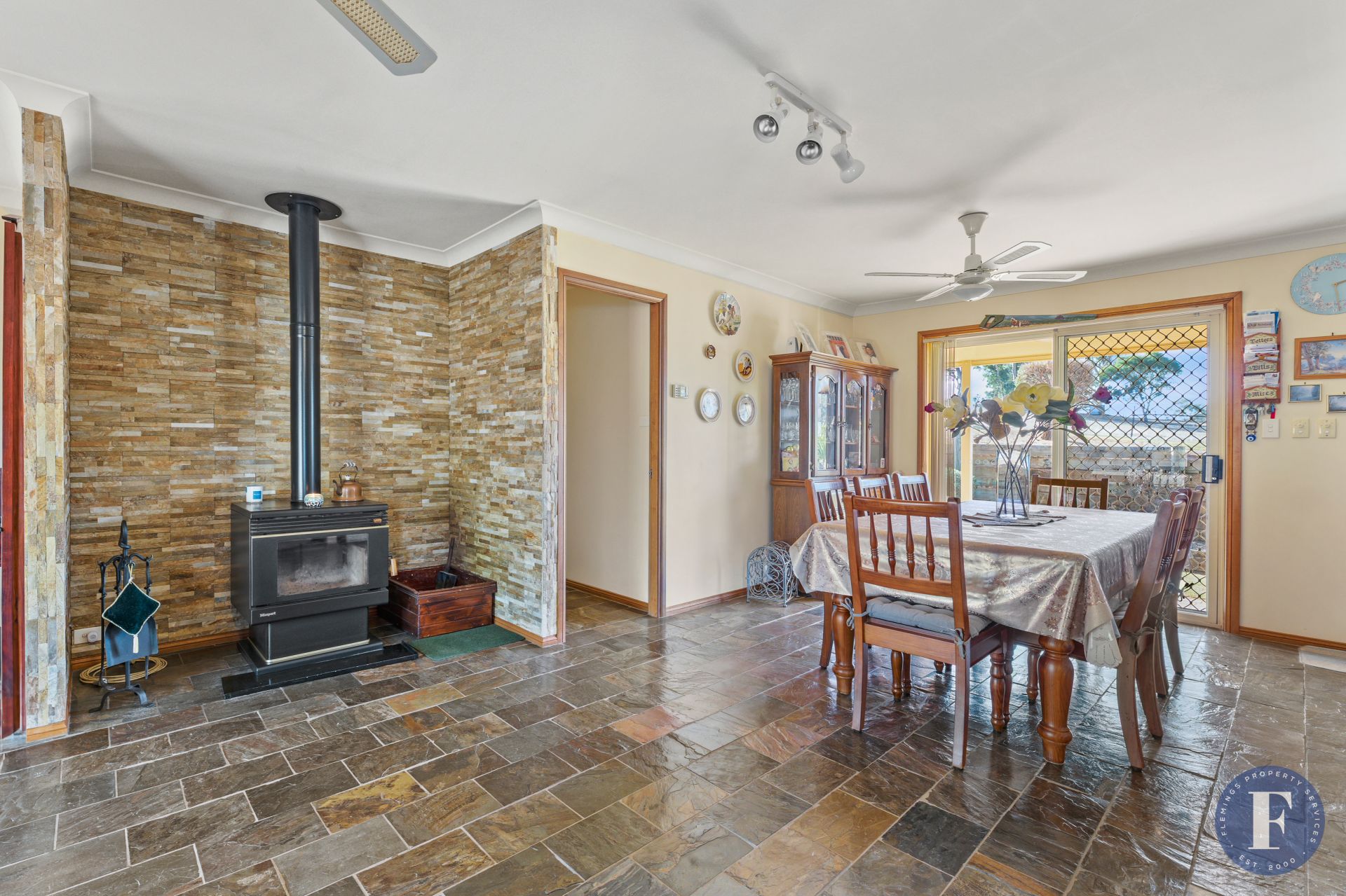 91 Burrows Road, Young | Flemings Property Services