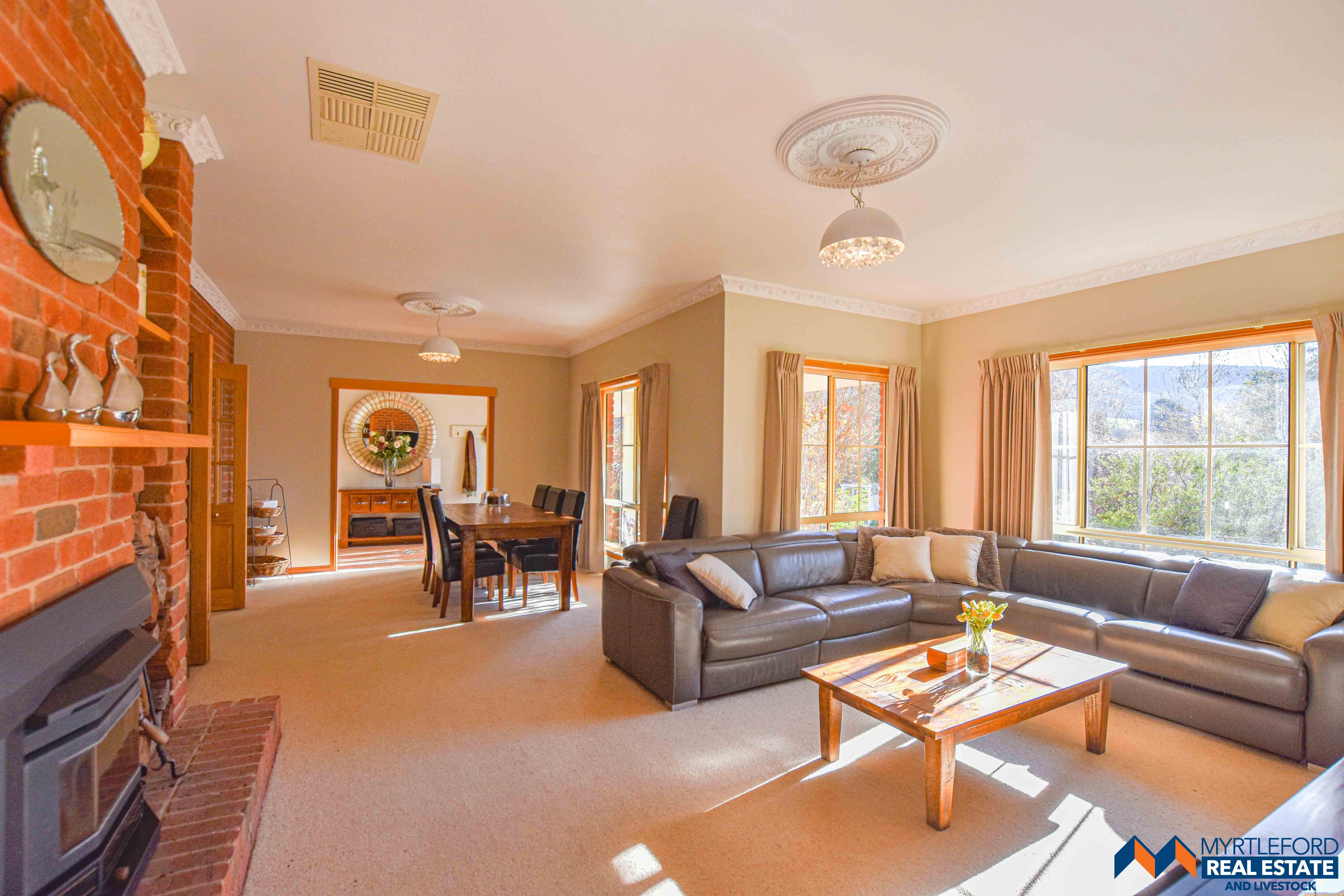 Real Estate For Sale - 31 O'Callaghan Lane - Myrtleford , VIC