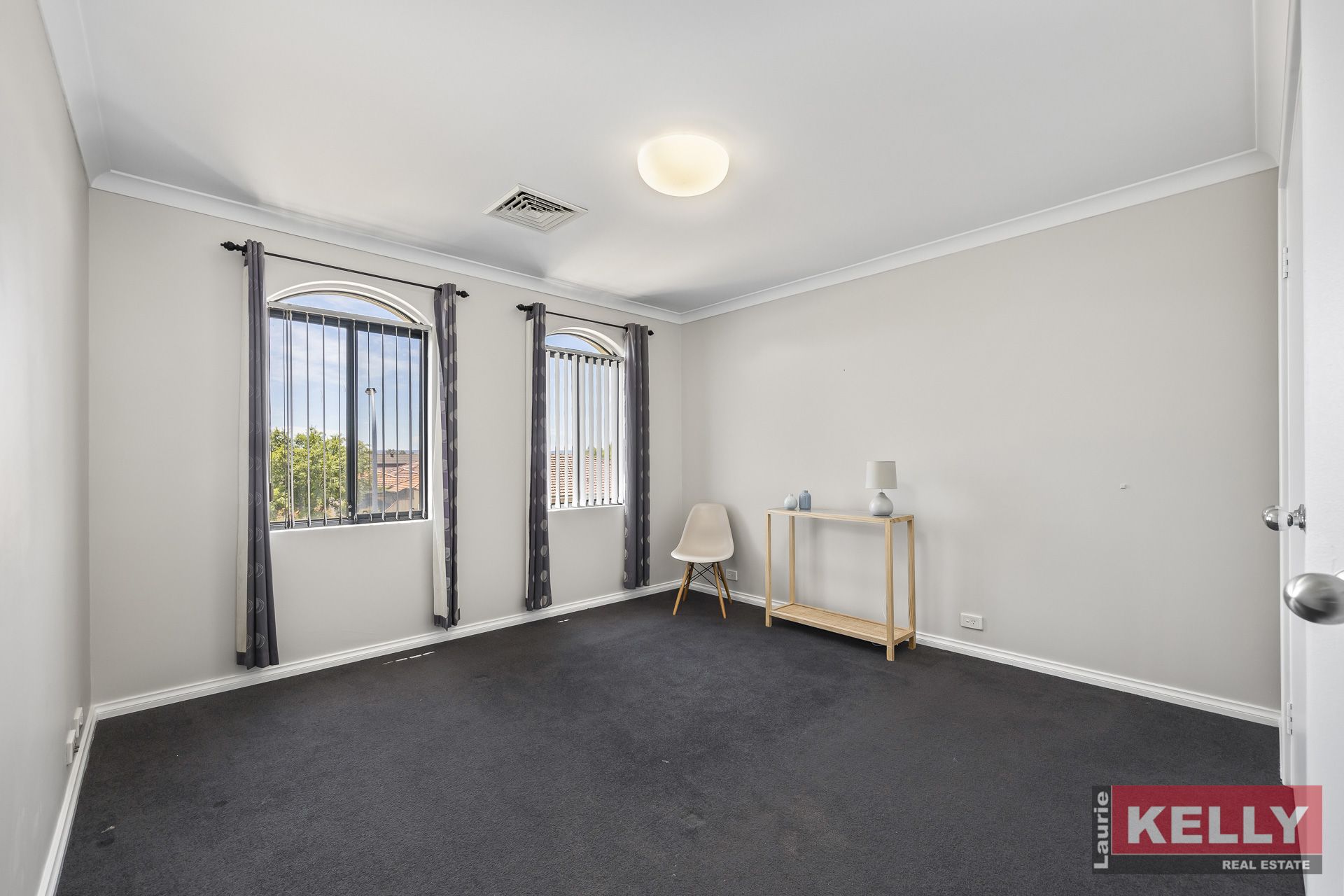 44 McGuigan Circle, Redcliffe | Laurie Kelly Real Estate