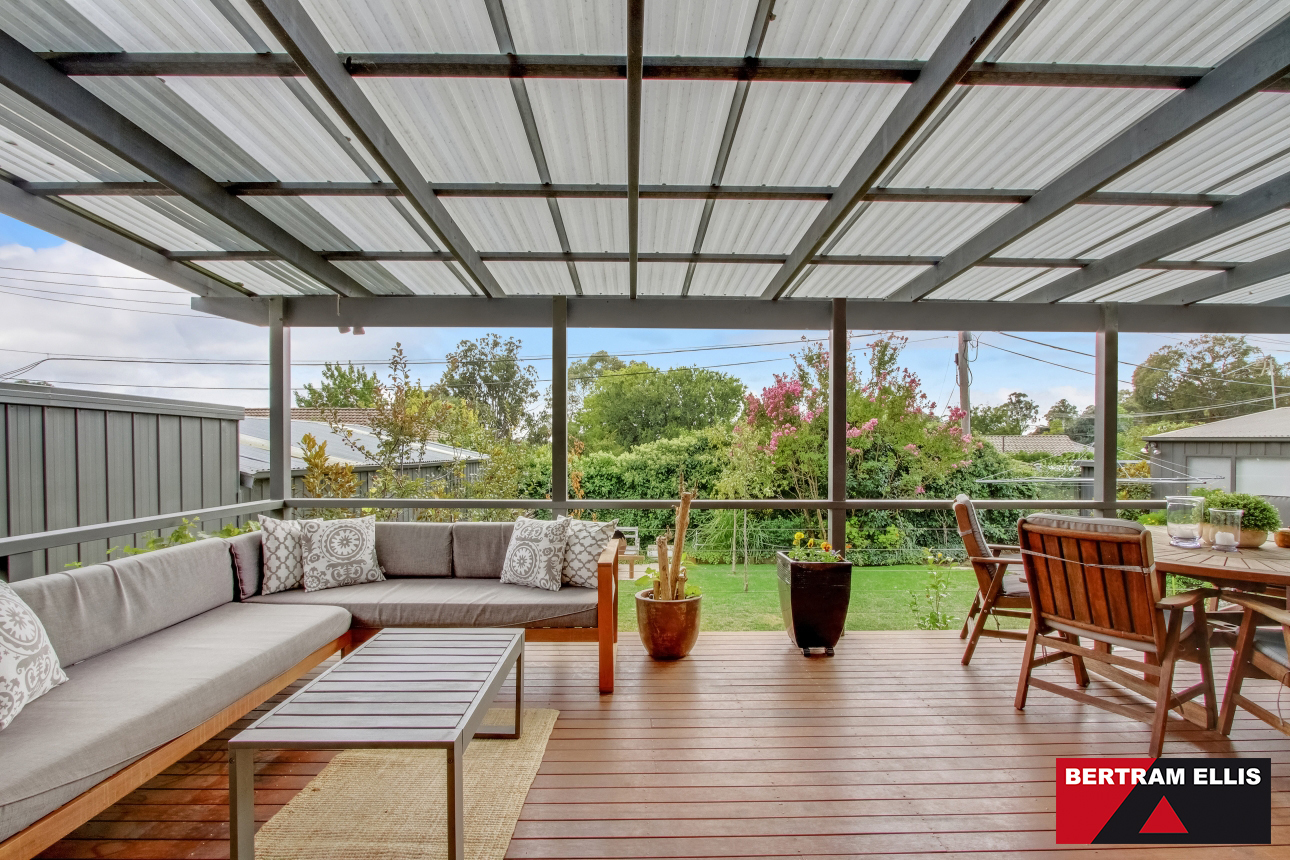 Real Estate For Sale - 11 Emery Street - Chapman , ACT