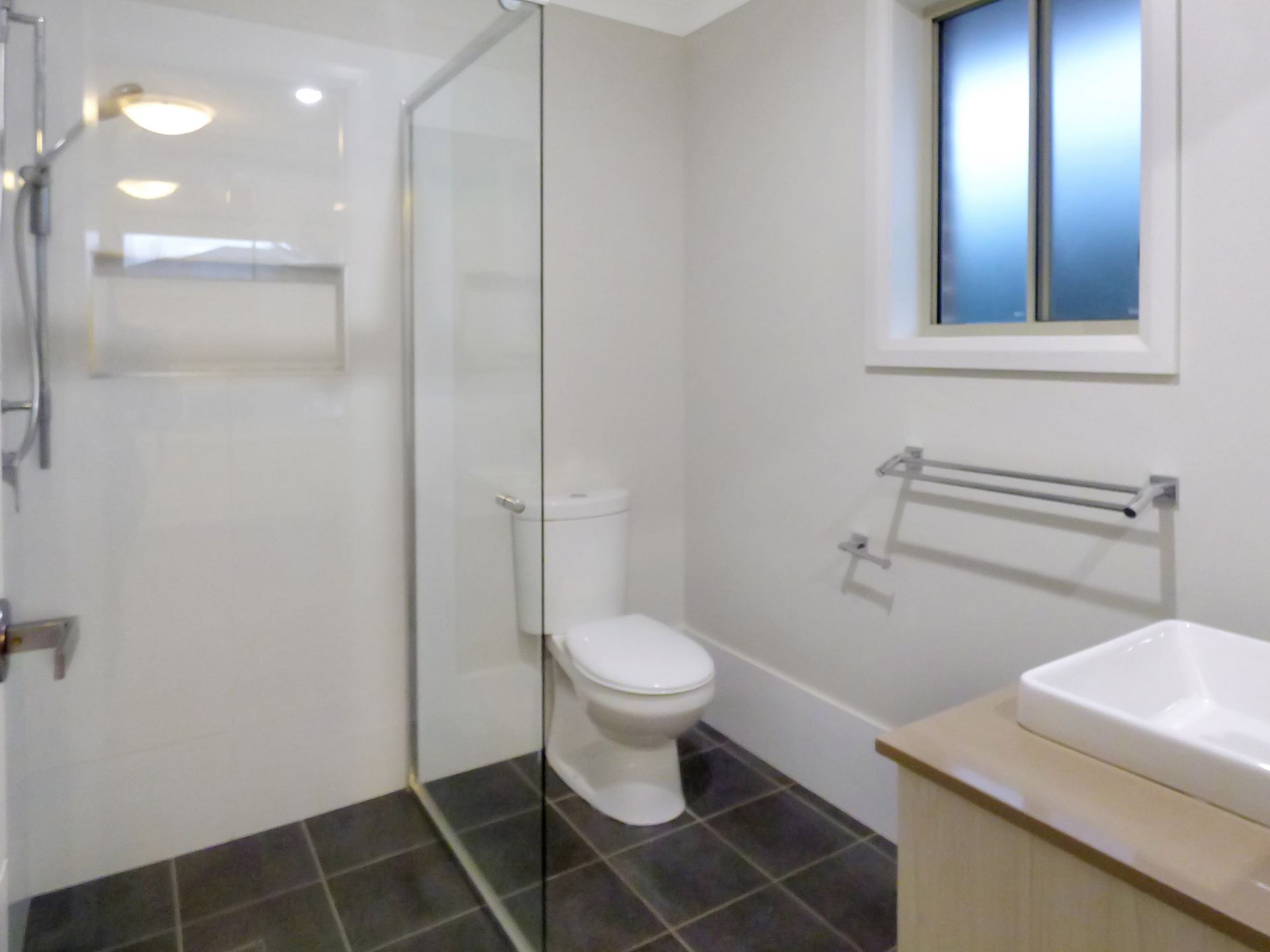 21 Amadeus Avenue, Dubbo | Bob Berry Real Estate