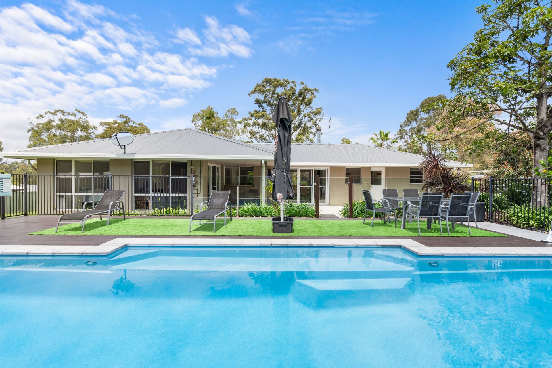 24 Pacific View Drive, Hallidays Point | Forster - Tuncurry First ...